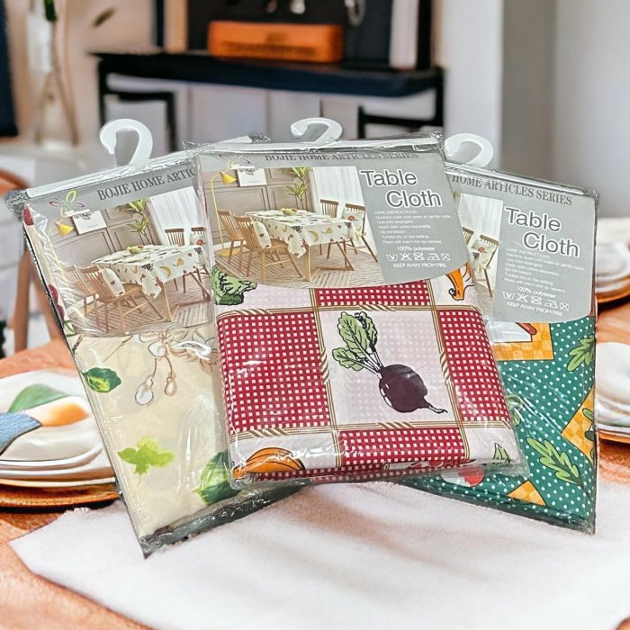 MANTEL RECTANGULAR ESTAMPADO POLYESTER - ESTAMPADO SURTIDO